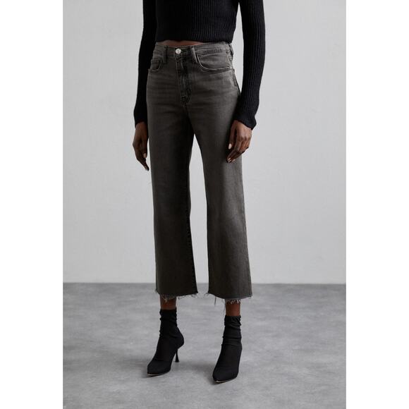 Frame Denim | Pants & Jumpsuits | Frame Le Jane Crop 29 Straight Leg ...